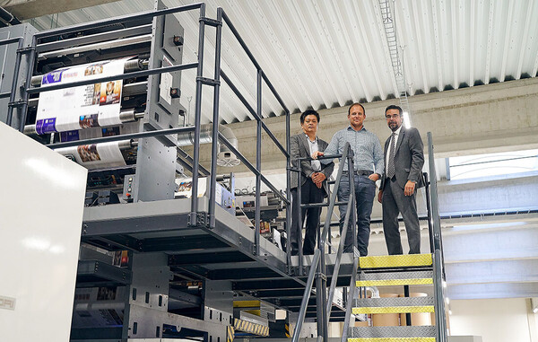 Czech printer Triangl differentiates with System G38 | ON PRESS